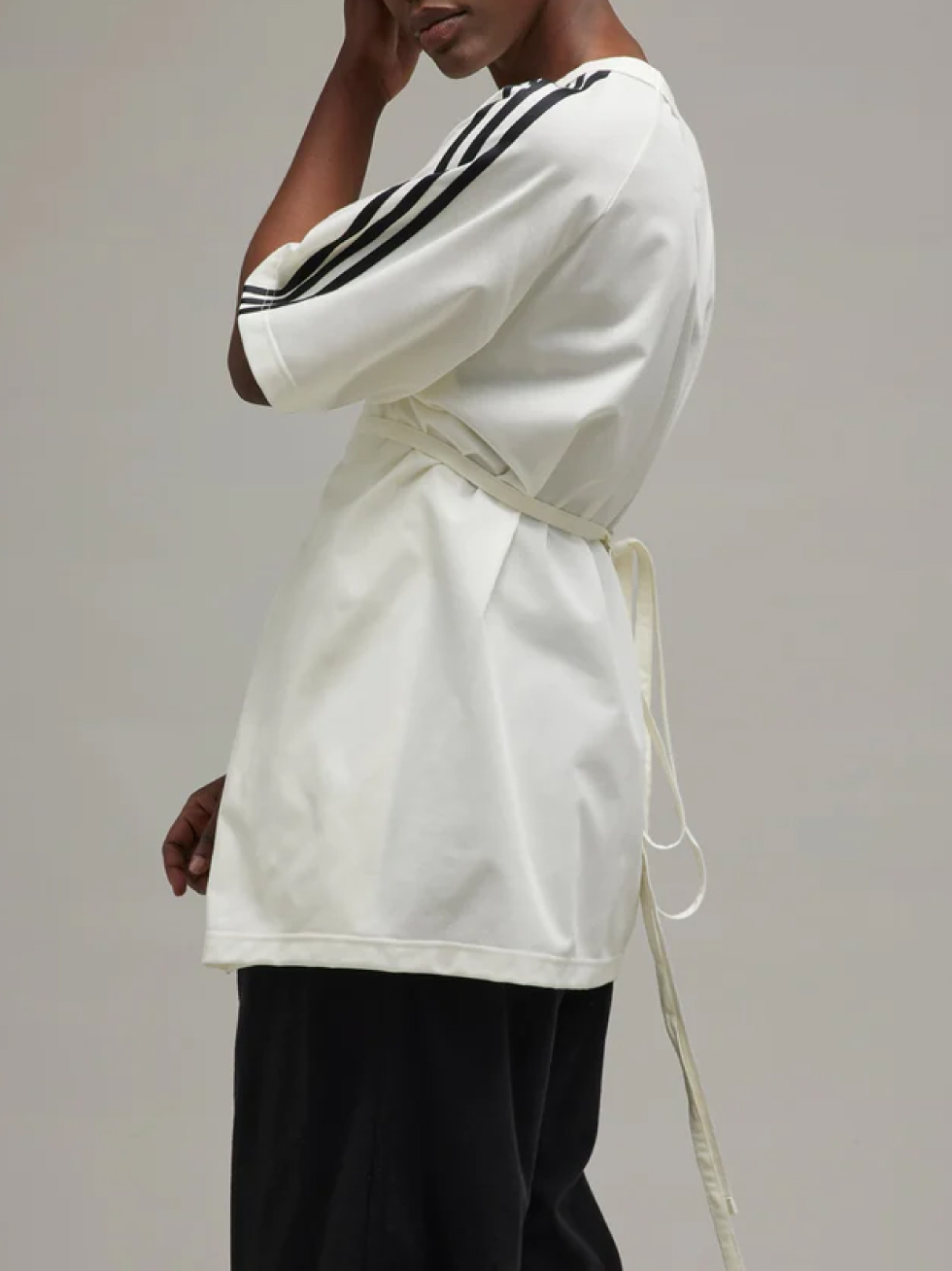 Y-3珍珠白寬版T-SHIRT｜HAMA BOUTIQUE 亞瑪精品